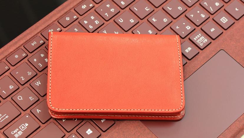 名刺をメールで送る方法とは？ デジタル化やデータ活用の方法を解説｜SKYPCE（スカイピース）